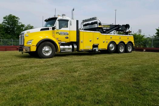 Box Truck Towing in Lawrence Indiana | Interstate Delaware & South Inc.